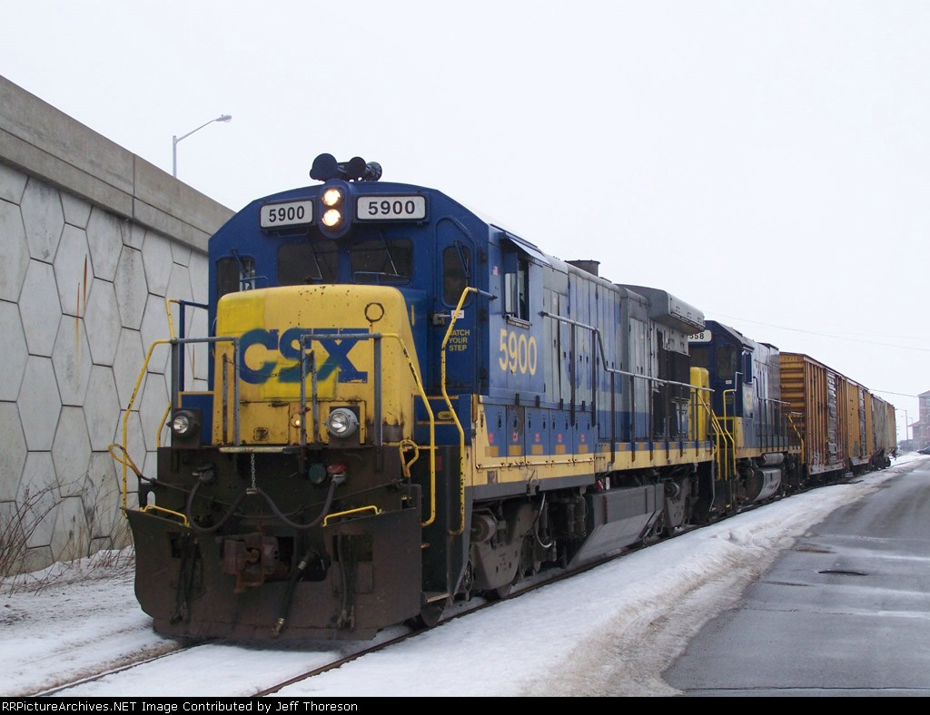 CSX 5900